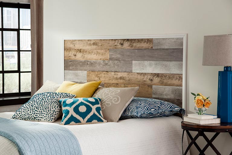 INTEPLAST GROUP Accent Planks 15 SQ FT Per Box | Freeman Liquidators $42.99